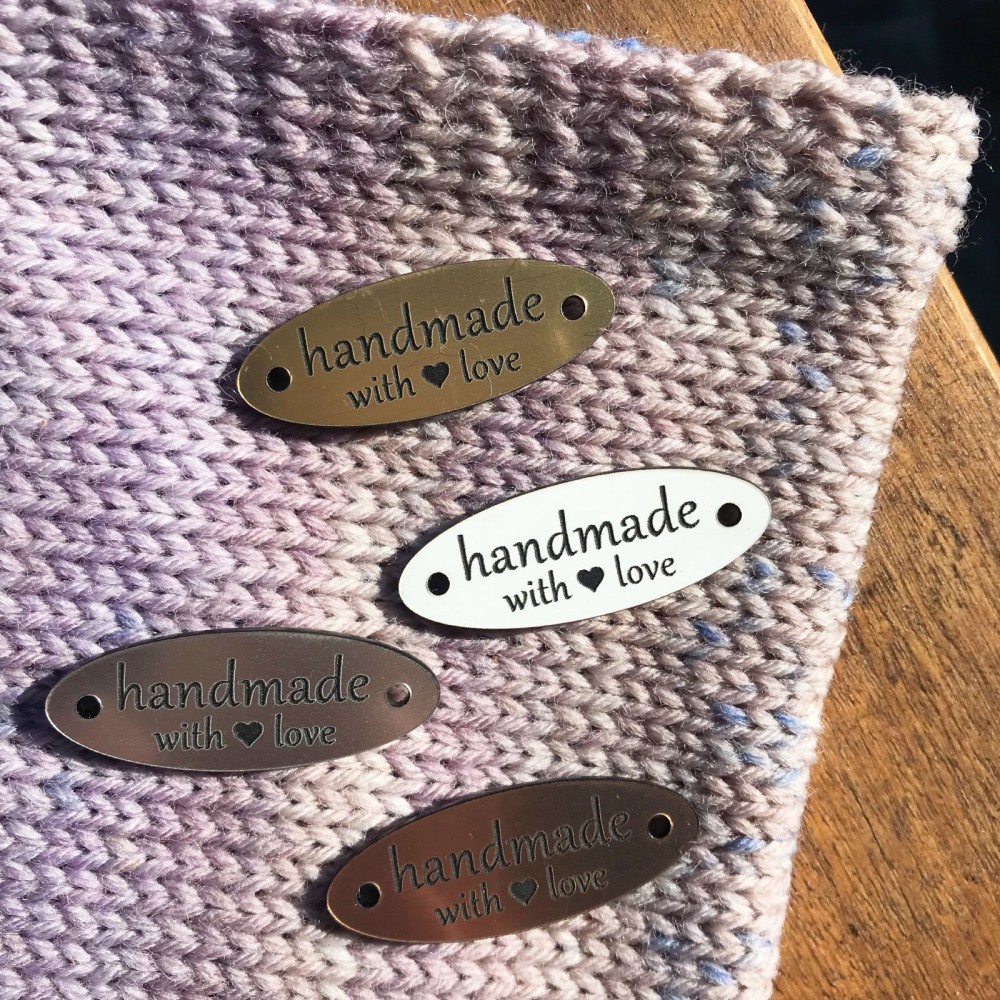 Handmade metallic tag label. Online yarn shop Hobiyarn. Hobiyarn.com